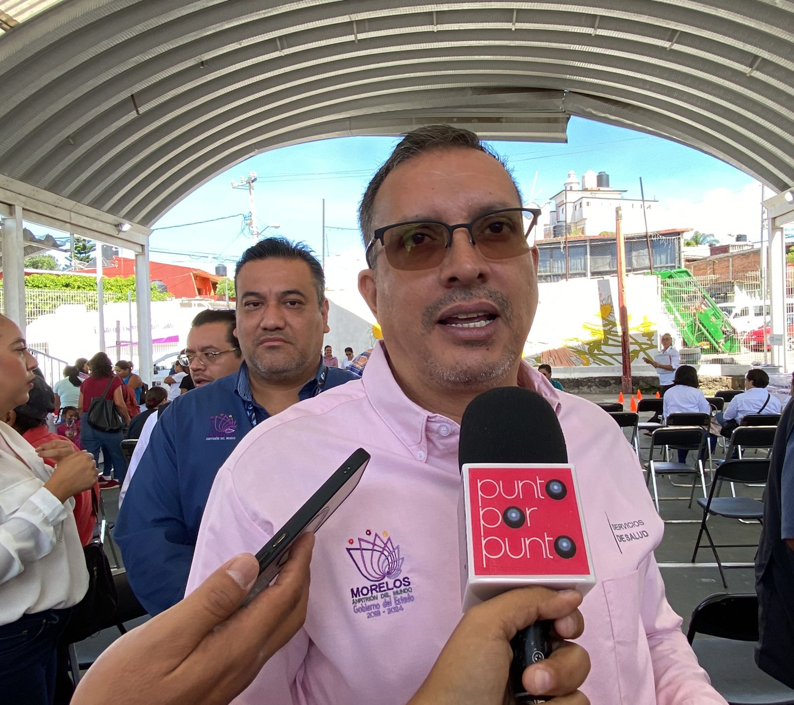 Llama Héctor Barón a la ciudadanía para que reciban a vectores...