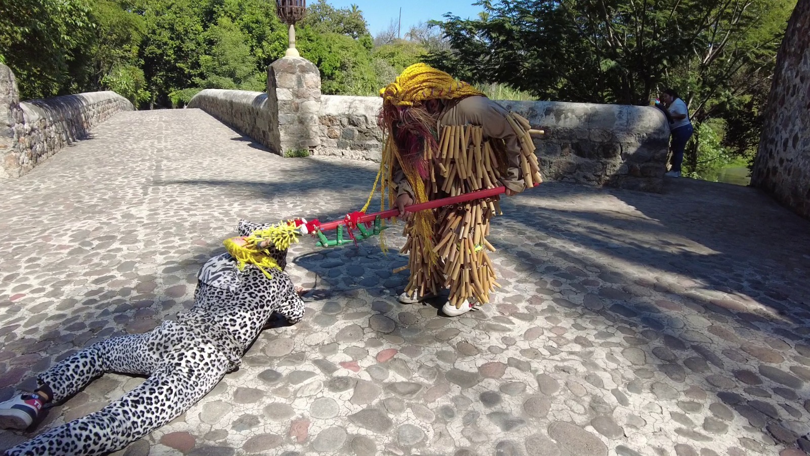 Traje de la danza de los Tecuanes, pieza del mes en el MMAPO