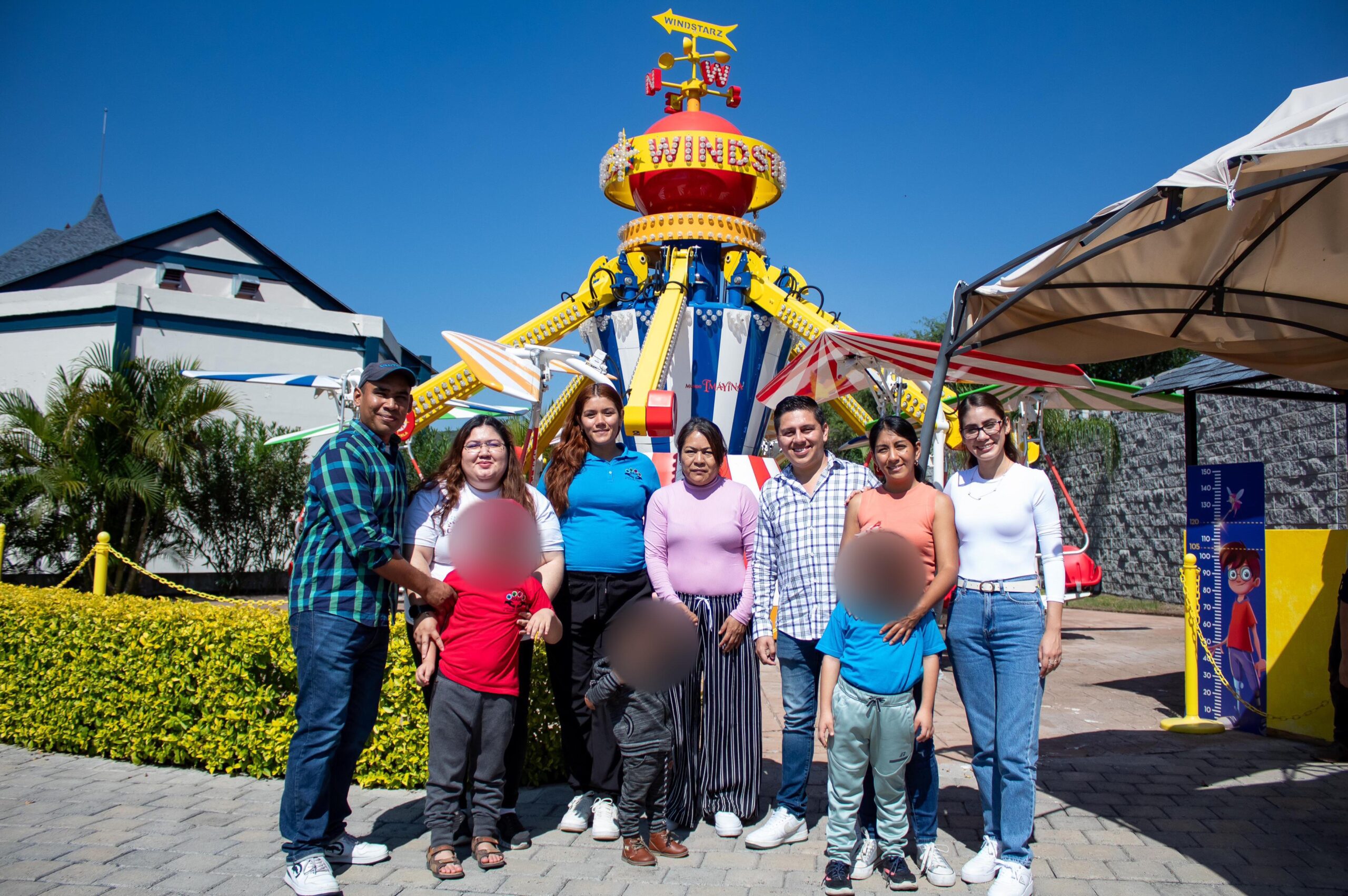 Visitan niños discapacitados el parque Mundo Imayina en Jojutla